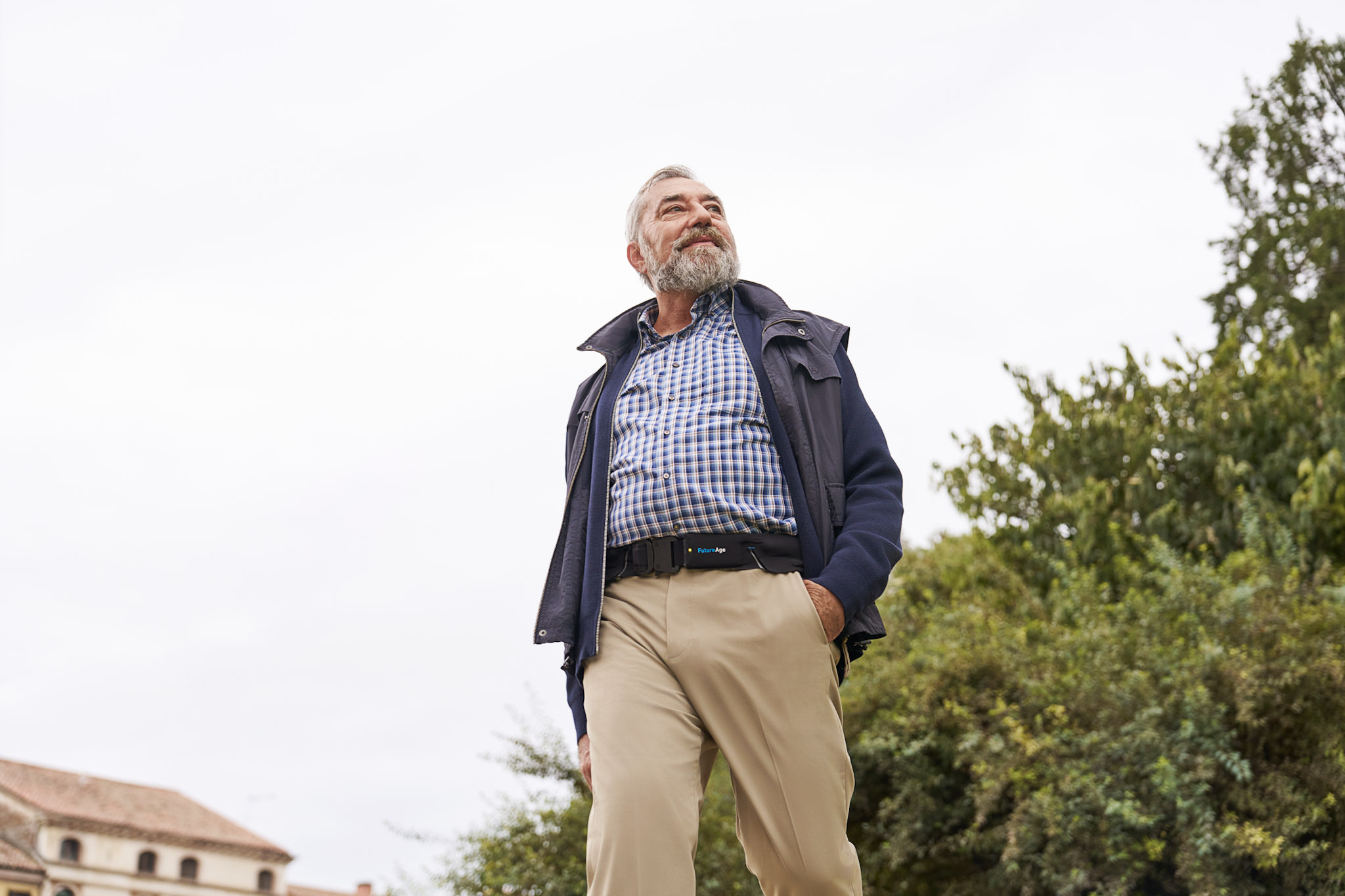 Anziani e cadute: la prevenzione chiave per l'autonomia